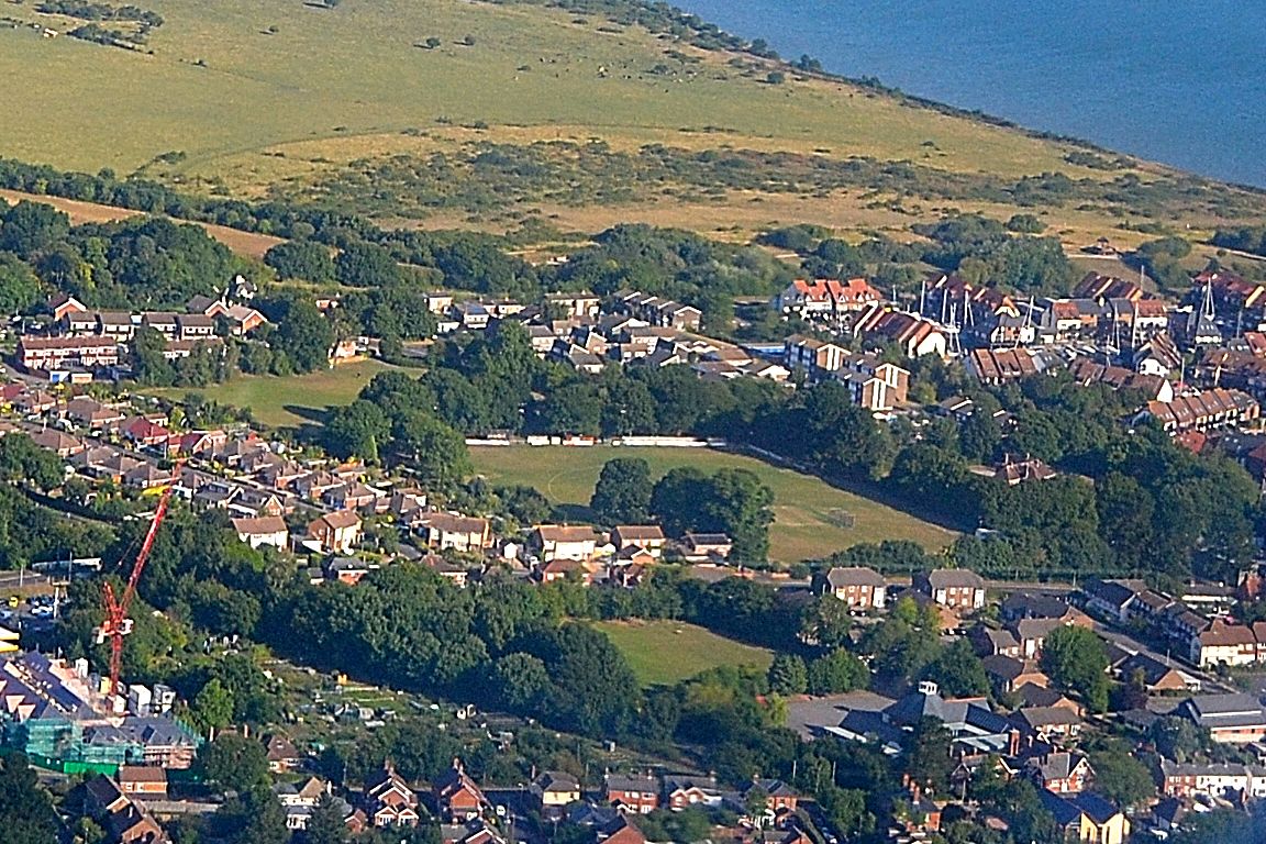 Hopping Around Hampshire: Hythe & Dibden v Oldland Abbotonians