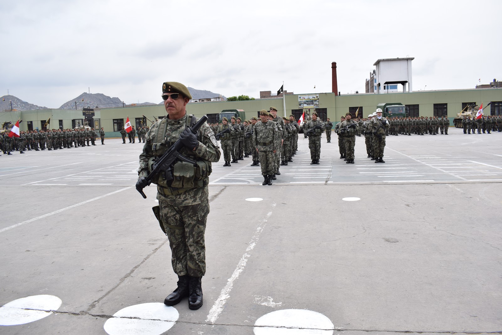 Nuestro Ejército en video: Conozca usted, a los nuevos mandos del ...