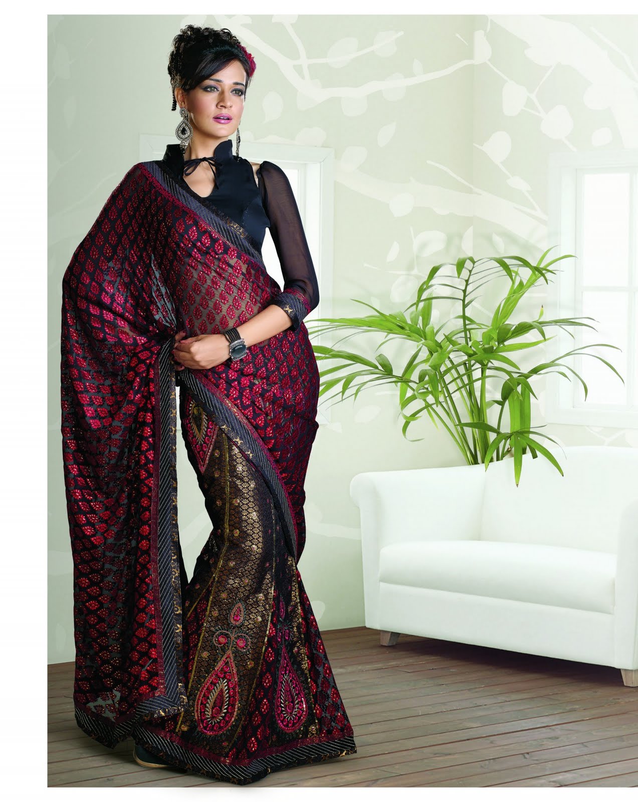 Sistaz Sarees Glitz: Exclusive Designer Sarees for SALE!!
