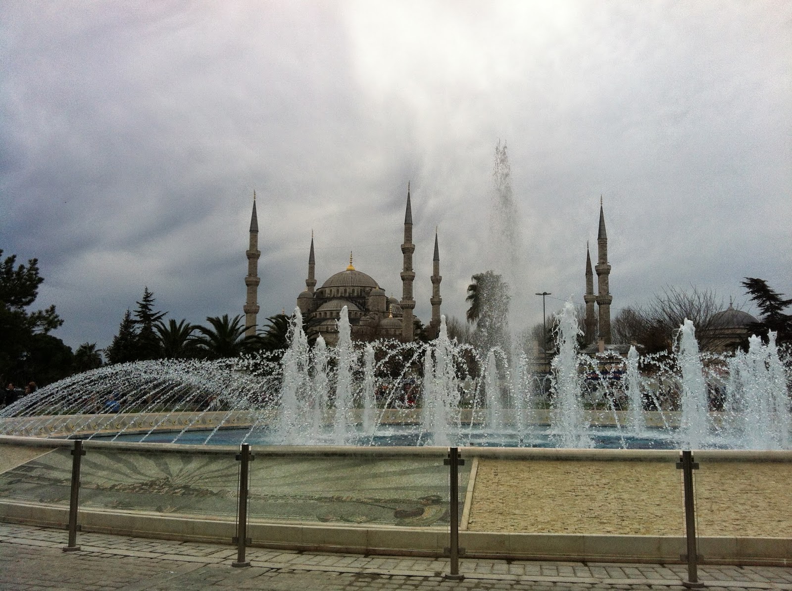 İstanbul Yolcuları: Altı Minareli Mavi Cami