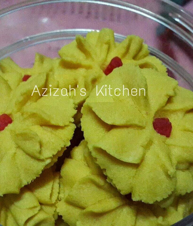 Cute Mama Delicacies: DAHLIA COOKIES / BISKUT DAHLIA