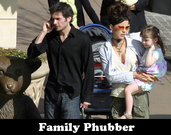 No Phubbing Orgainisation!: PHUBBING MEMES