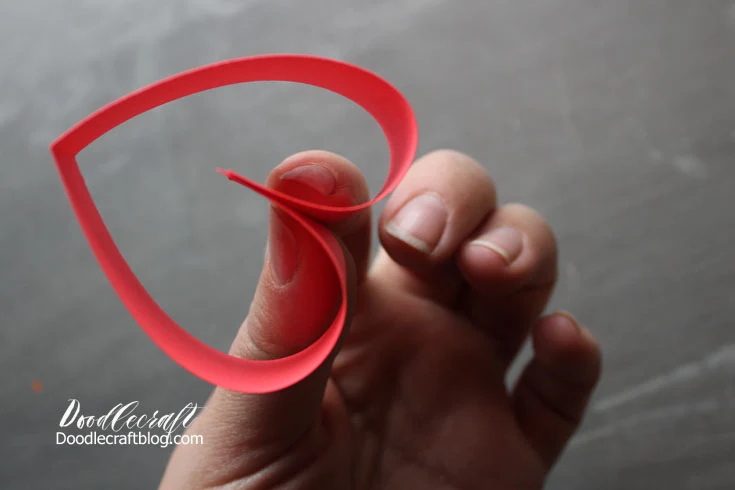 DIY: Paper Heart Wreath Craft!