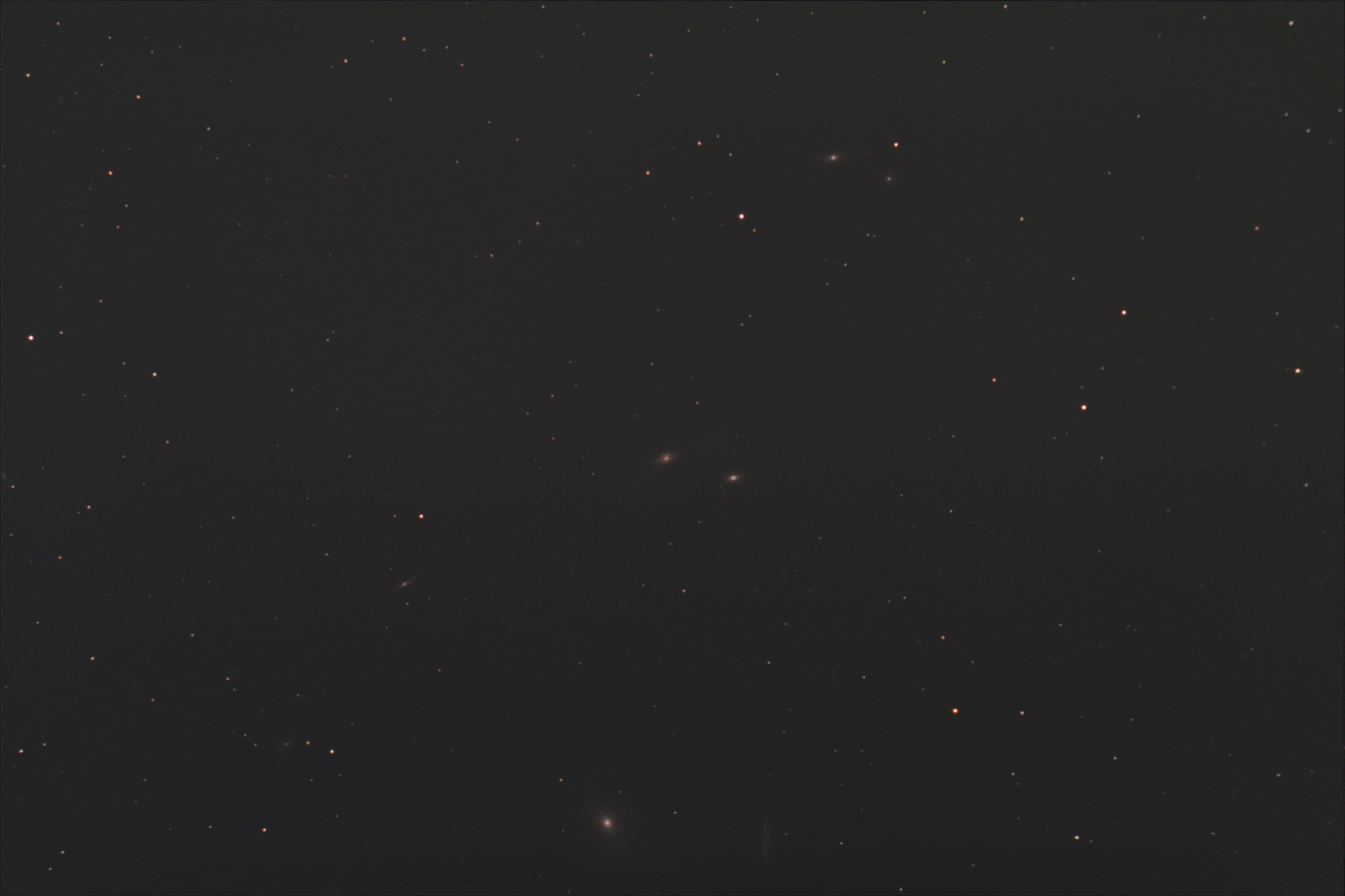 NGC 4435 y NGC 4438 GALAXIAS DE LOS OJOS