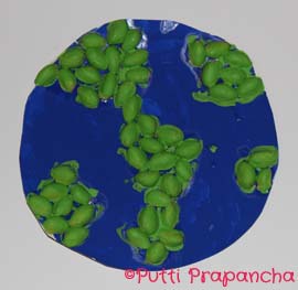 Pista Shells Mosaic Earth ~ Putti's World -kids-activities