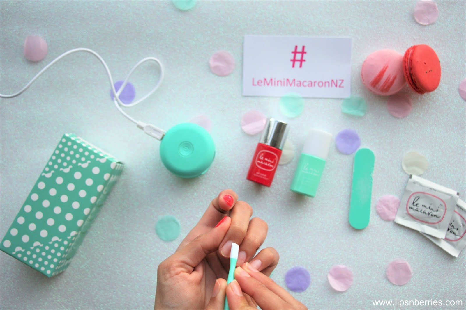 Le Mini Macaron Gel Nail Manicure Kit Review | LIPS n BERRIES