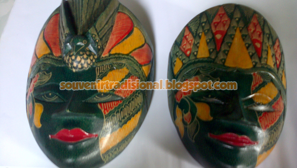 Topeng Batik Kayu | Souvenir Tradisional