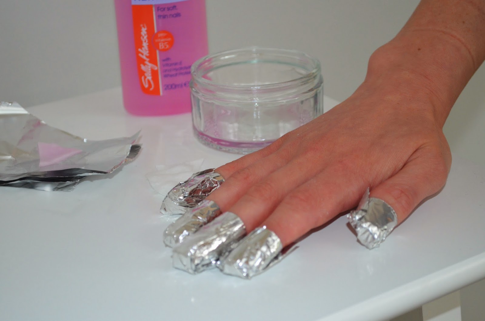 Shellac Removal at Home | Blog Me Beautiful