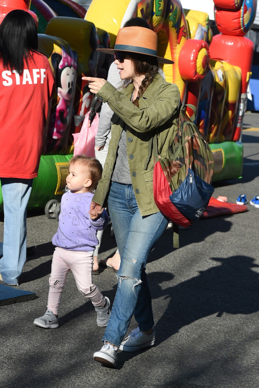 Rachel Bilson and her daughter, Briar Rose Christensen, visiting a ...