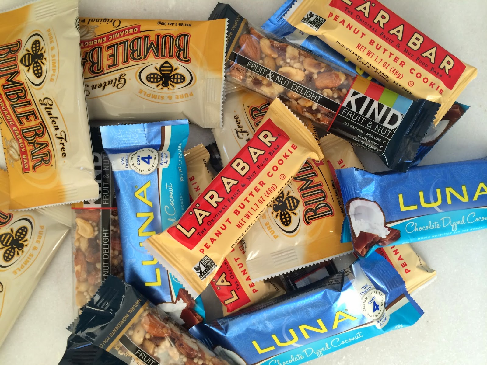NourishRDs: Healthy Snacking: How to Choose a Snack Bar