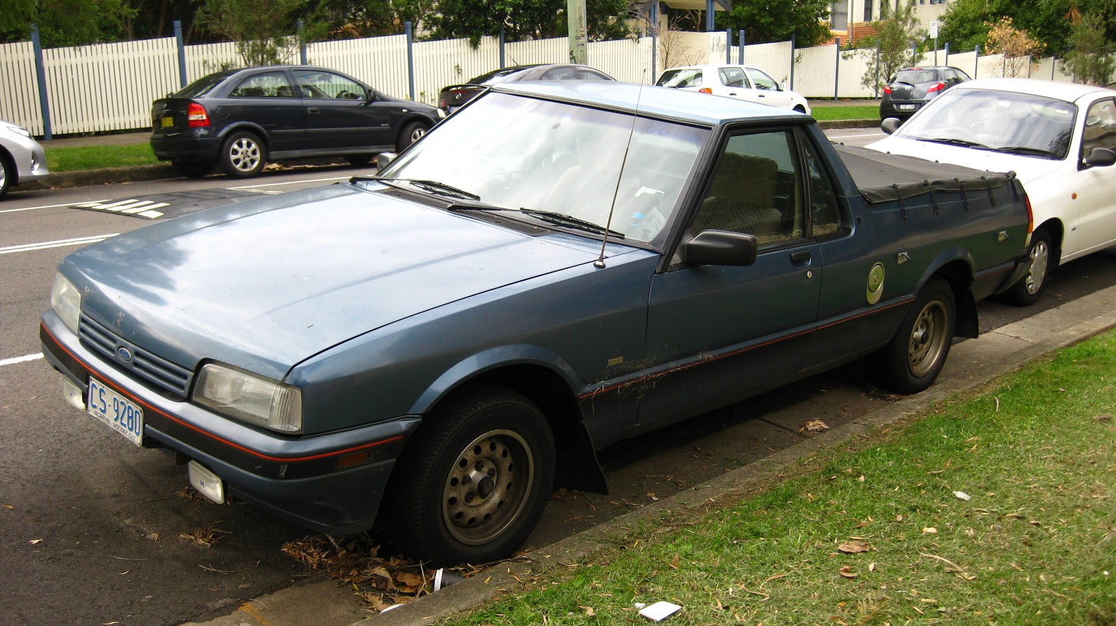 Aussie Old Parked Cars: 1985 Ford XF Falcon S Pack 5 Speed Ute
