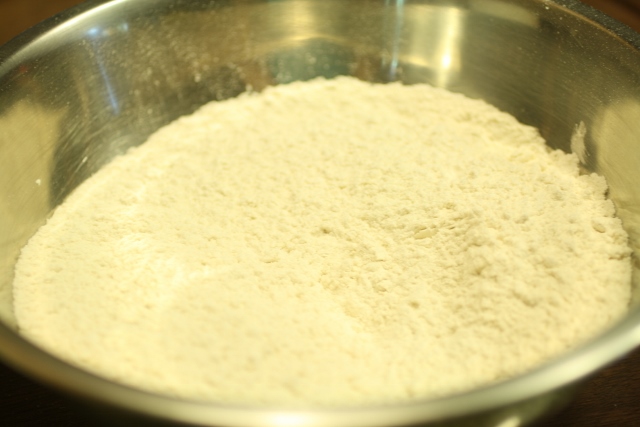 Chipa By The Dozen: Pan de leche / Sweet bread