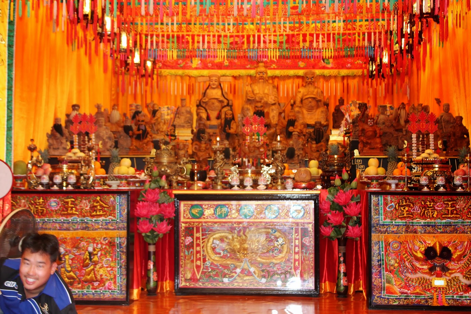 Thailand place to visit: Go Teng Pole Raising - Phuket Vegetarian ...