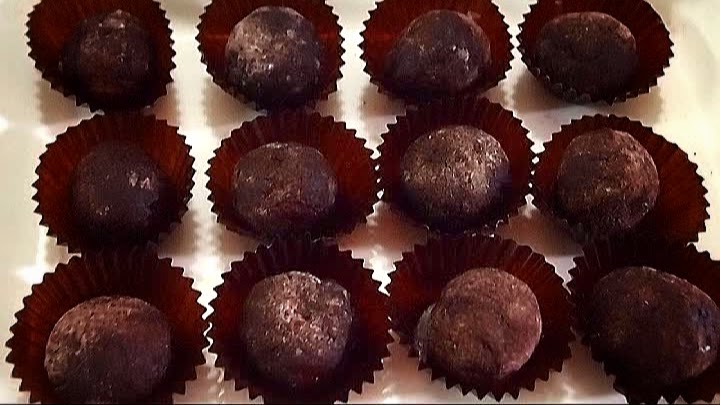 LUWEEH KITCHEN : Cassava Truffles