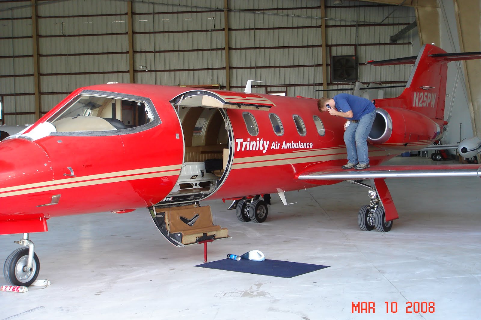 Trinity Air Ambulance International: June 2016