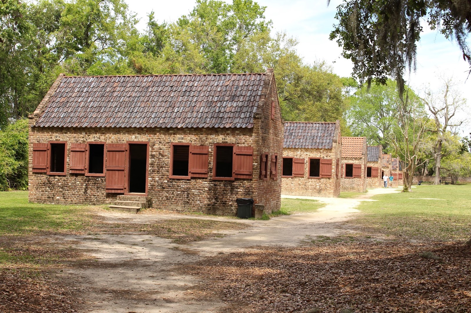 Who will make me laugh: America's most photographed plantation....