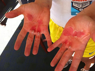 The Crossfit Girls Guide to Life: The Crossfit Girl's Guide to Hand Care