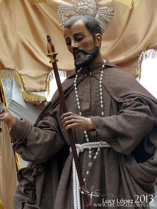 ArcángelCorp: Procesión del Santo Hermano Pedro en la Antigua Guatemala