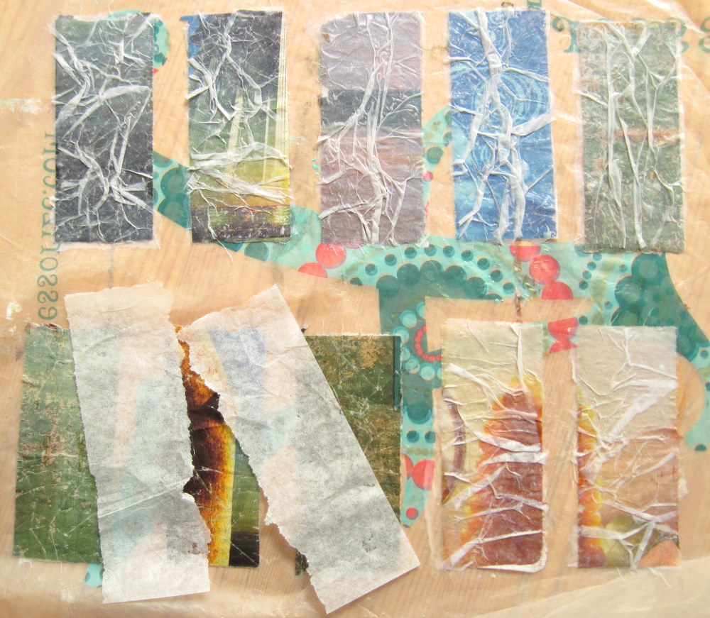 Helen Smith : Artist, Maker: Making textured paper backgrounds... part 1