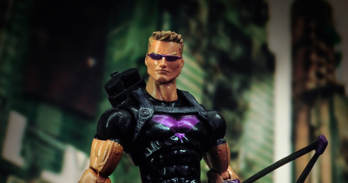 Bearako's Corner: TOY CUSTOM: Hawkeye (modern/concept)