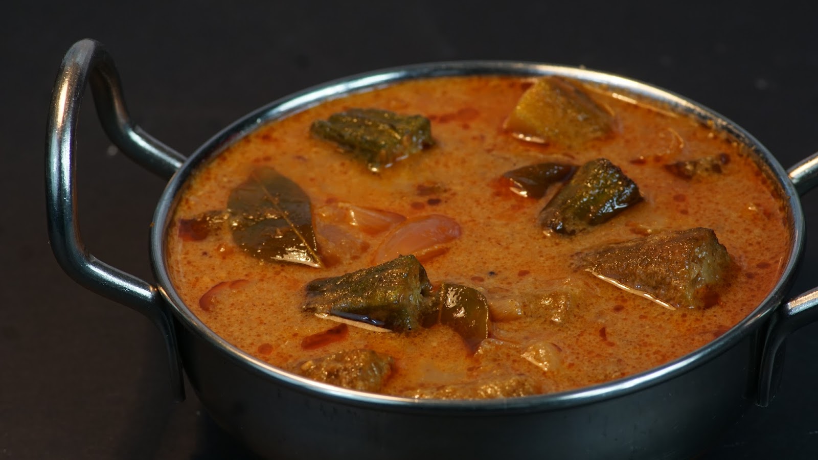 Vendakkai Puli Kulambu | Steffi's Recipes