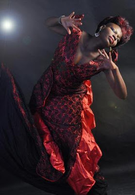 Ọmọ Oódua - Fashion: See Singer Azeezat's hot new photos