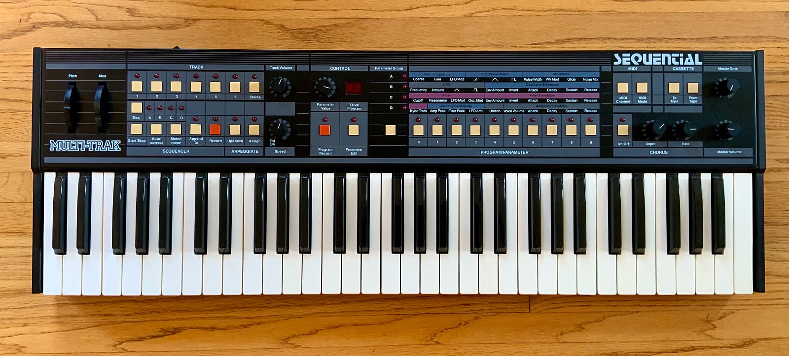 MATRIXSYNTH: Sequential Circuits Multi-Trak w/ Original Box