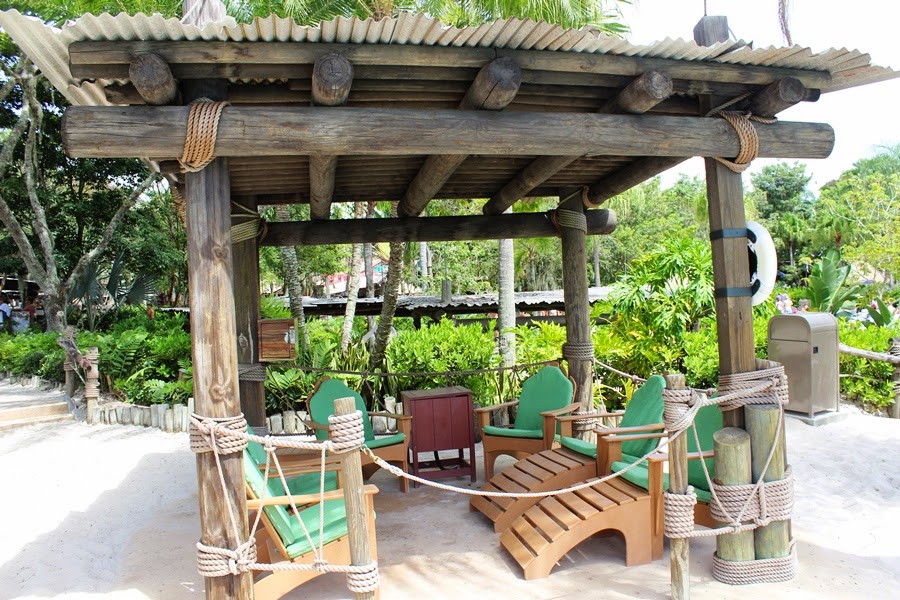 Main Street Gazette: Beachcomber Shack