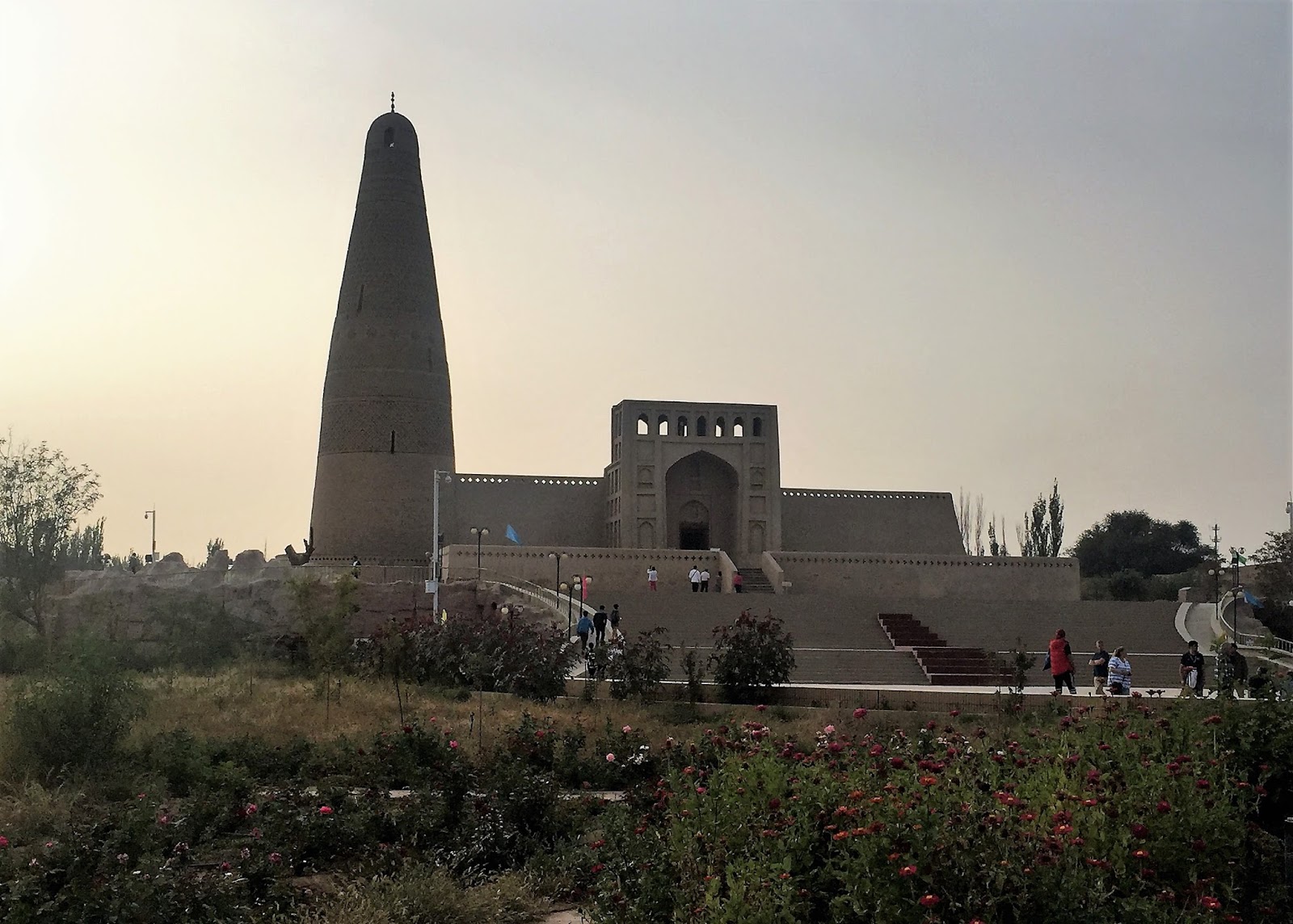 Souvenir Chronicles: TURPAN, CHINA: EMIN MINARET AND DINNER