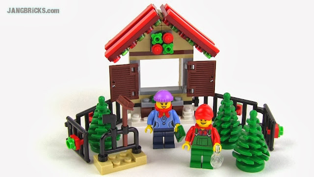 LEGO Christmas Tree Stand 40082 in-hand review!