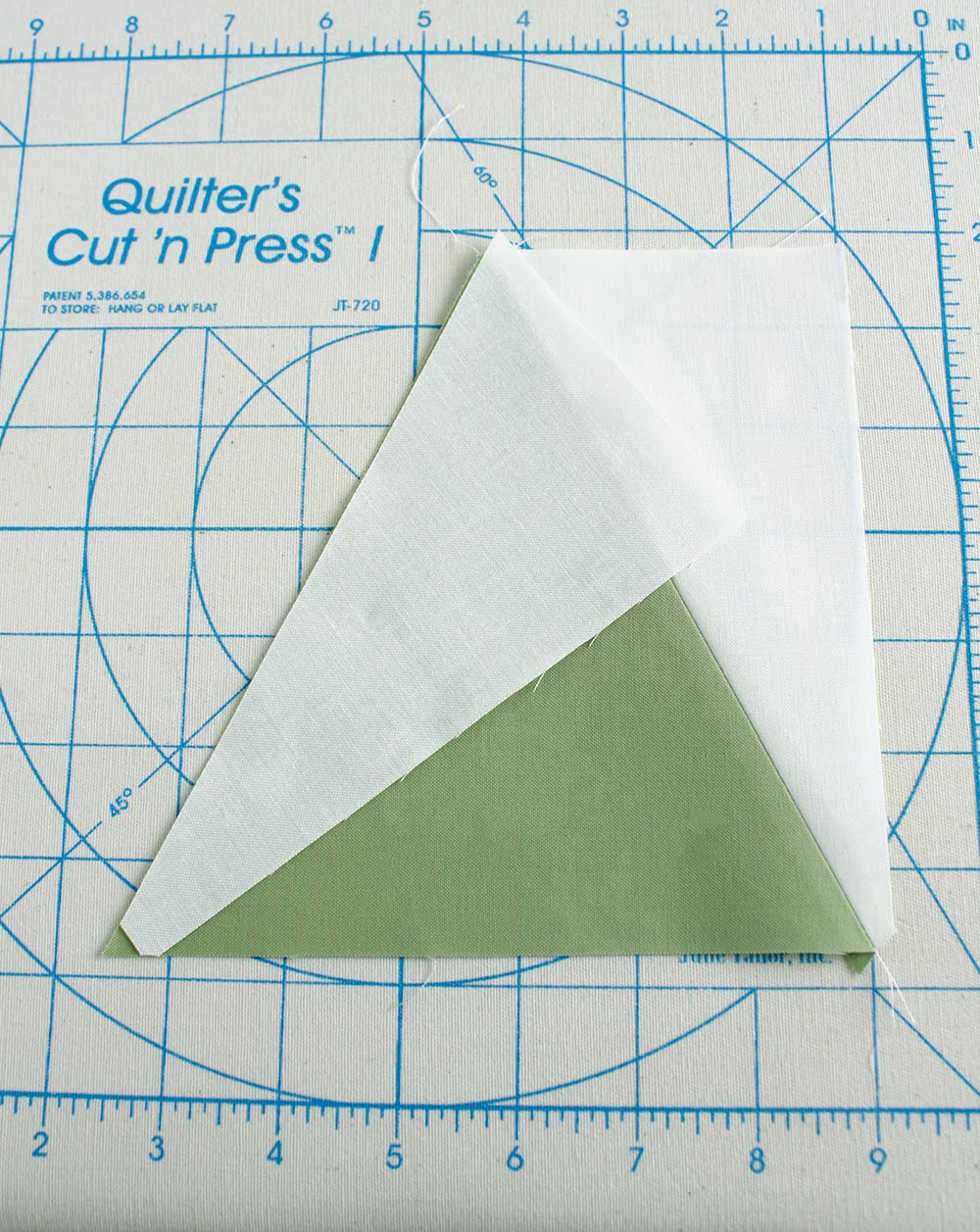 A Bright Corner: Pinwheel Block tutorial with Tri-Recs Rulers + Ruler ...