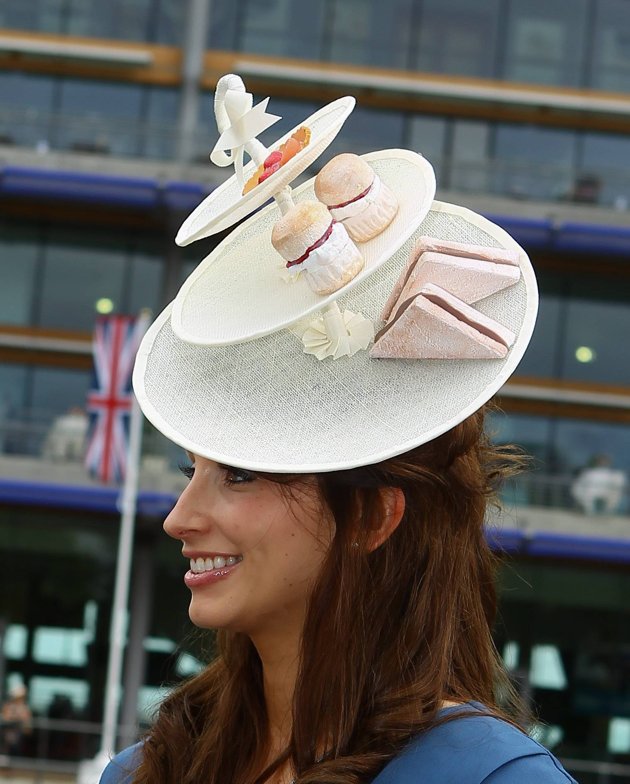 Koleksi Photo Topi Unik (Bagian 2)