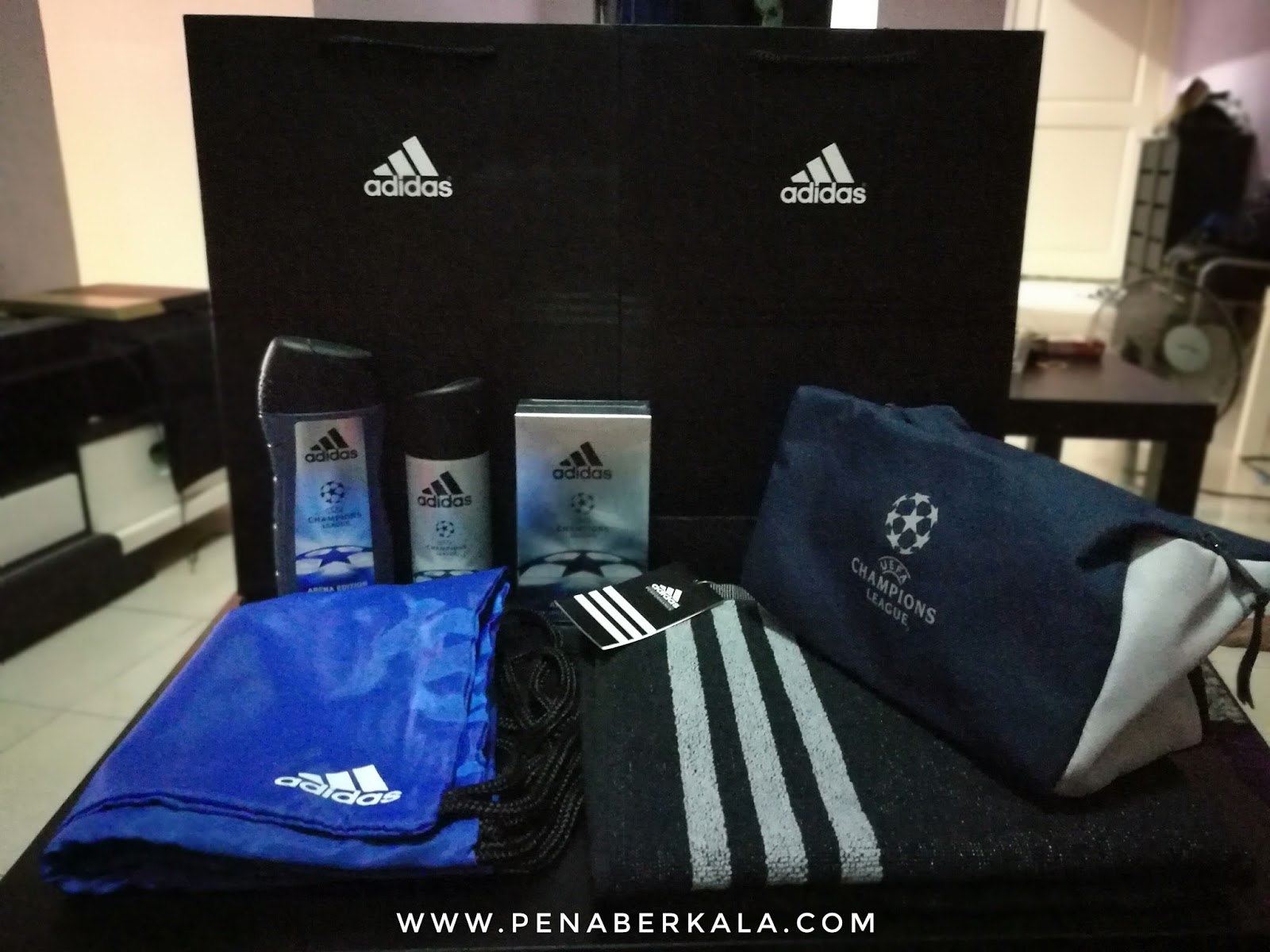 PRODUK ADIDAS EDISI ARENA LIGA JUARA-JUARA EUFA