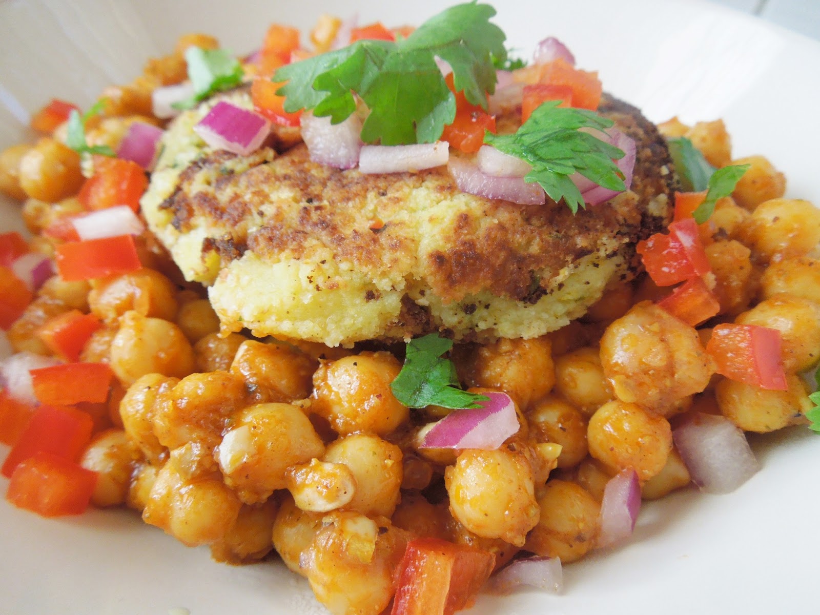 Sweet Serendipity: Aloo Tikki Chaat