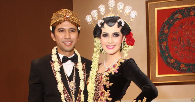 27+ Gaun Pengantin Adat Jawa Barat, Konsep Terkini!