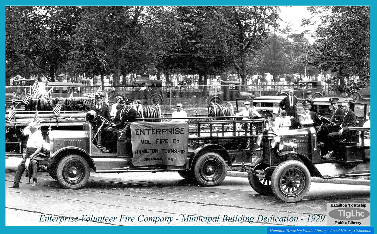 TOM GLOVER'S HAMILTON LIBRARY SCRAPBOOK: LOCAL HISTORY WITH A PERSONAL ...