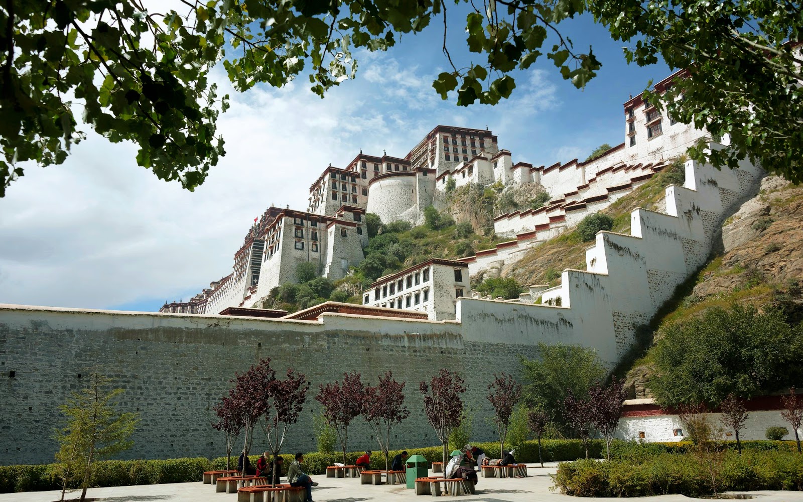Travel & Adventures: Lhasa ( ལྷ་ས, 拉萨 ). A voyage to Lhasa, Tibet ...