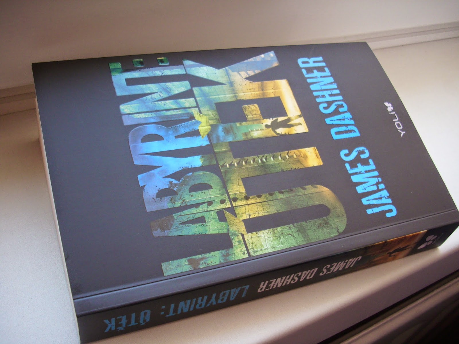 She is a Bookaholic: Recenze: Labyrint: Útěk