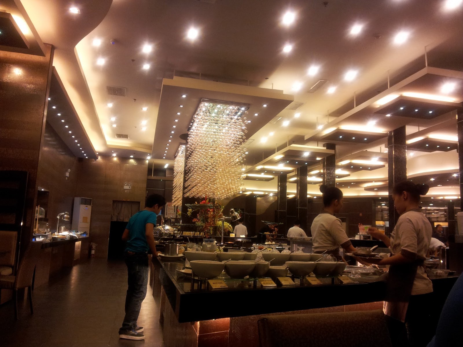 Family M.E.E.L. Time: Buffet at Yakimix, Trinoma