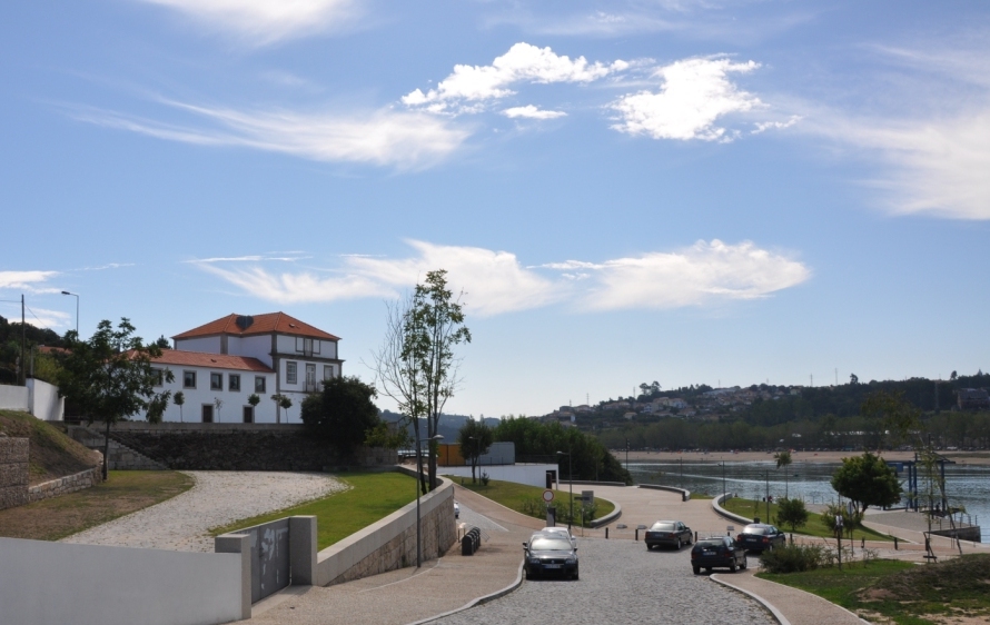 Valbom - Gondomar | SkyscraperCity Forum
