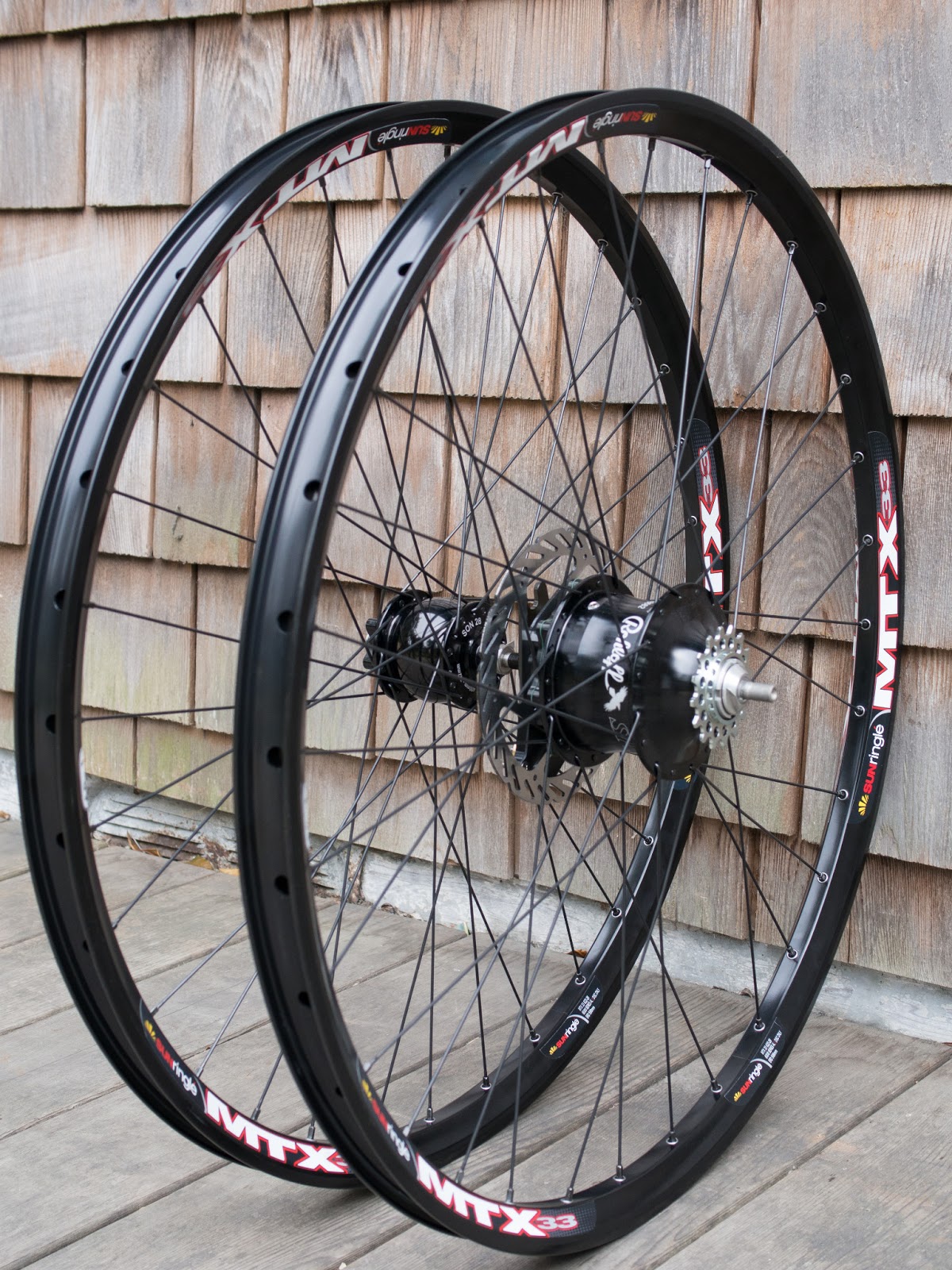 Cycle Monkey Wheel House: MTB: SunRingle MTX33 Rims on Rohloff SPEEDHUB ...