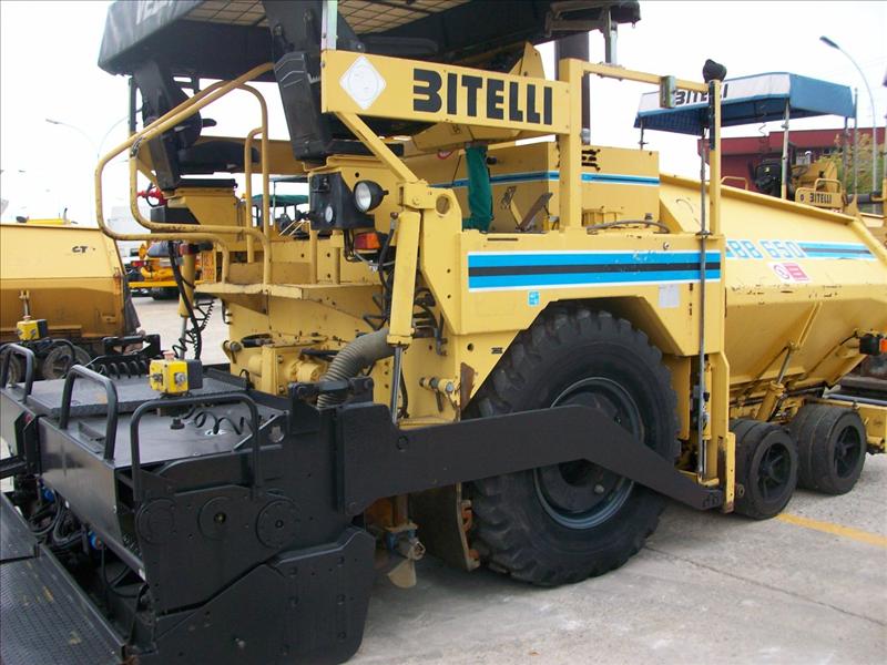 SOON SENG LEE HEAVY EQUIPMENT PLT: Bitelli BB650 Asphalt Paver / Finisher