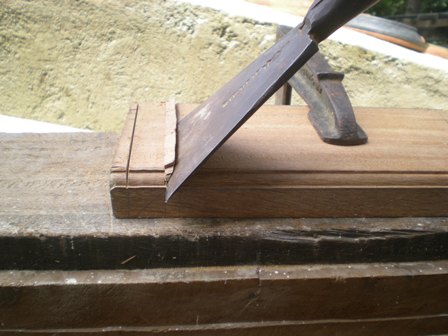 Perabot Kayu Sederhana / Simply Wood Furniture: Loster / Home Ventilation