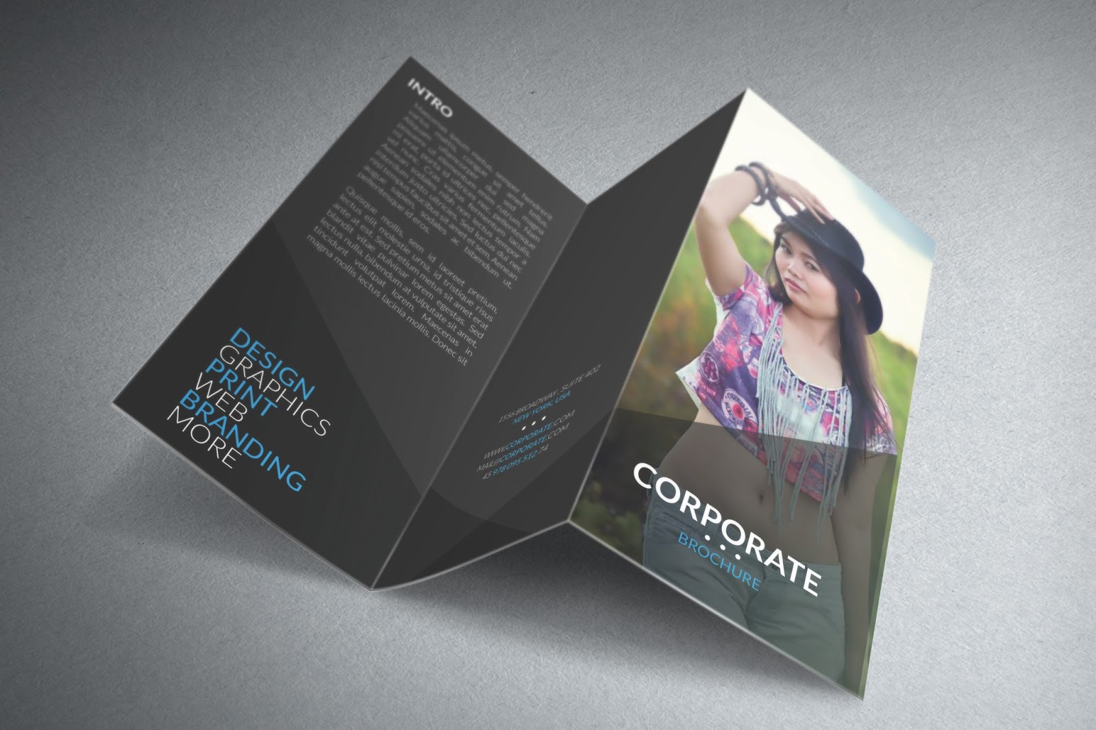 Template Brosur 3 Lipatan - Tutorial Desain Grafis