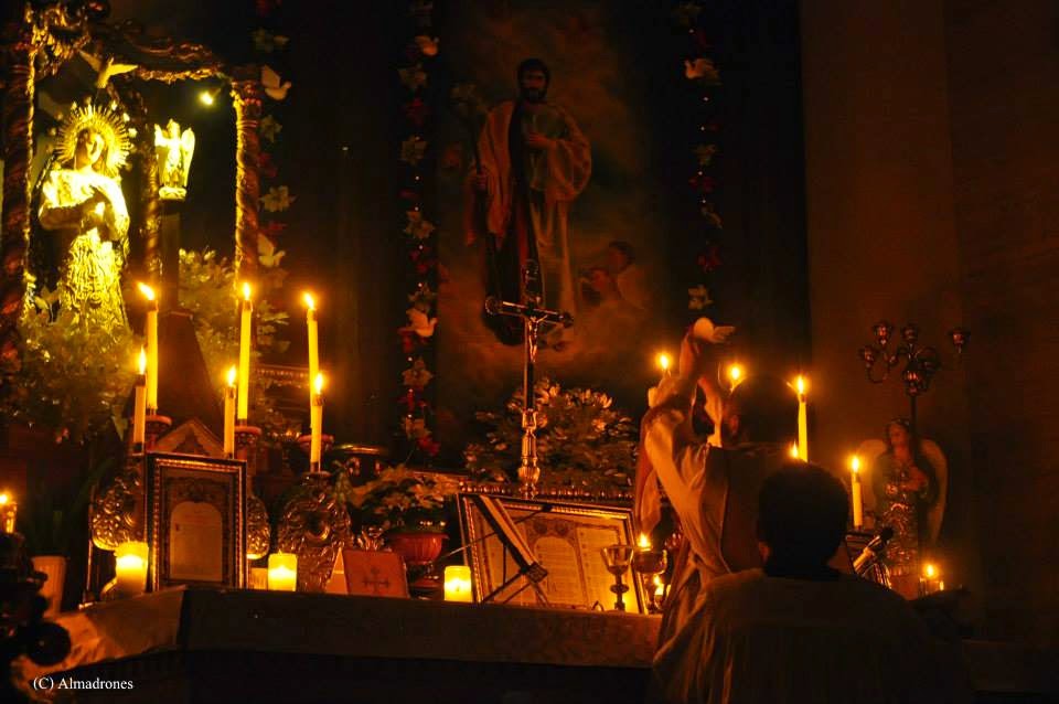 New Liturgical Movement: Advent Photopost : Gaudete and Rorate Masses