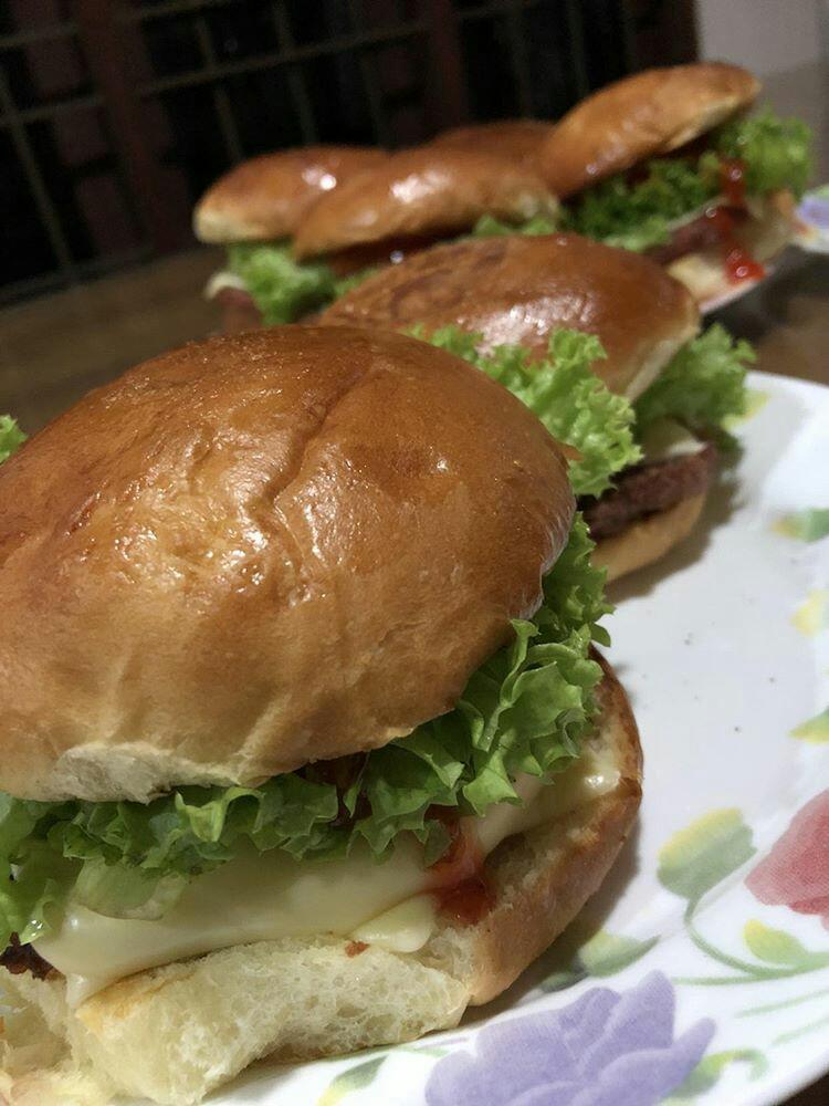 matahati: Resepi Asas Roti Burger