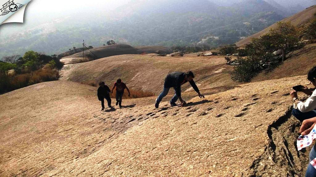 Trek to Savandurga Hills - Challenging your Grit and Guts 10/01/2016