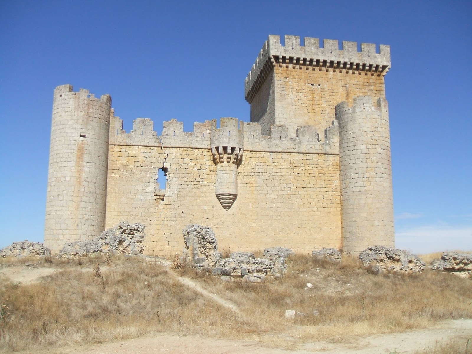 Castillos Españoles: CASTILLO DE VILLALONSO - ZAMORA