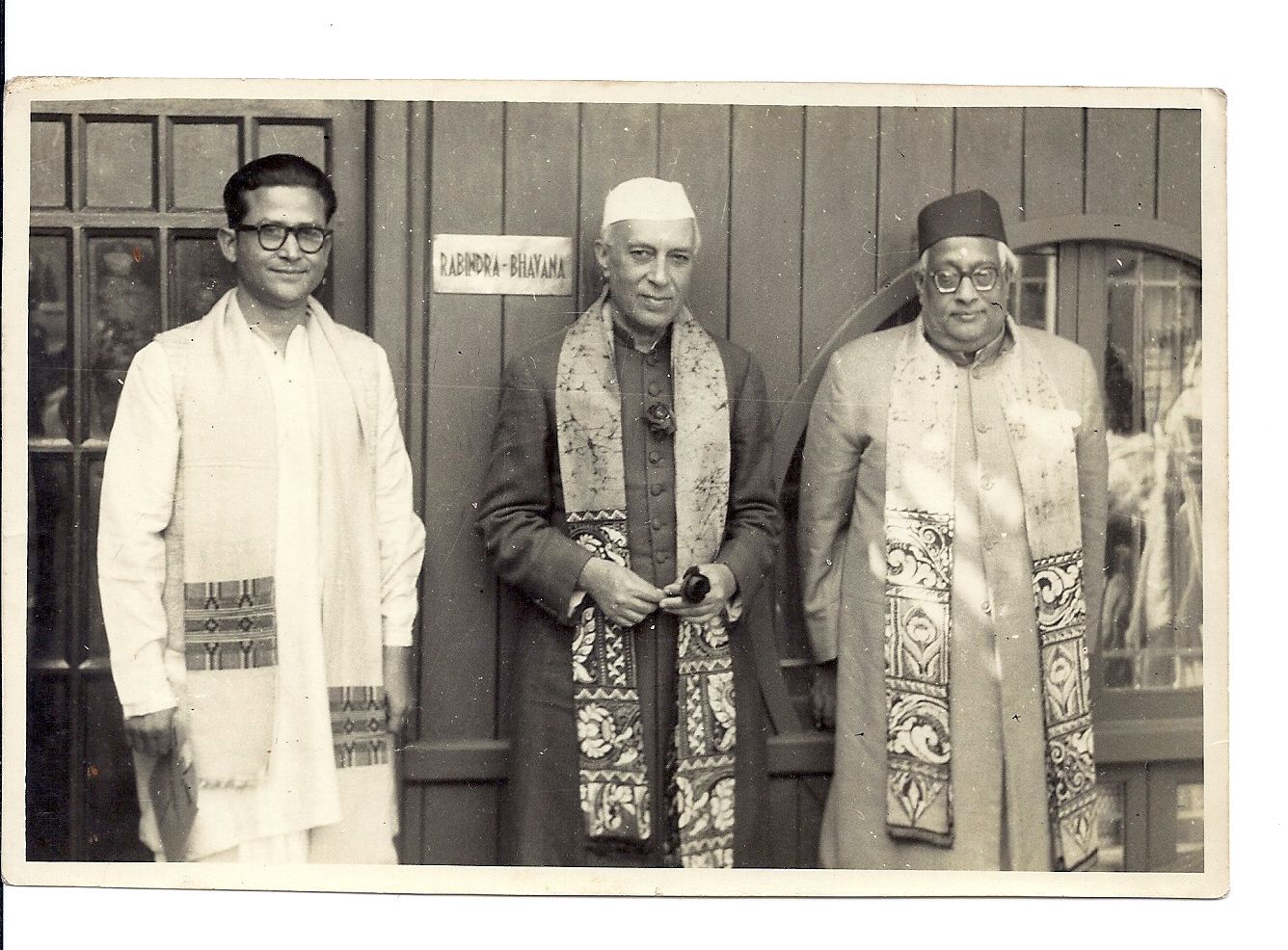 Satyendra Nath Bose with jawaharlal nehru | Veethi