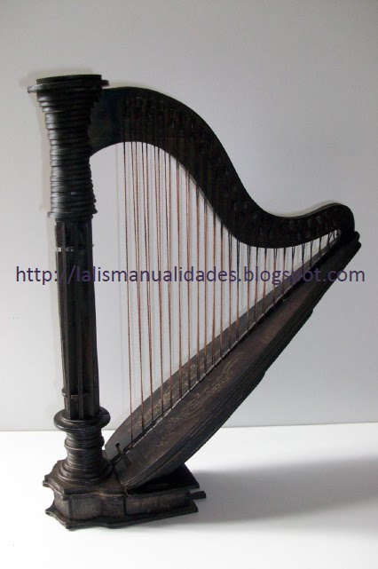 Lali's manualidades: Maqueta Arpa
